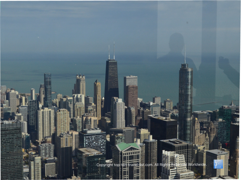 A World-Class View of Chicago via the Willis Tower Skydeck