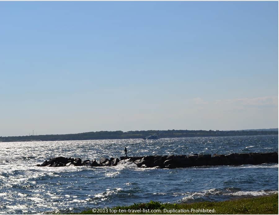 Ten Mile Drive Newport: Ocean & Mansion Views